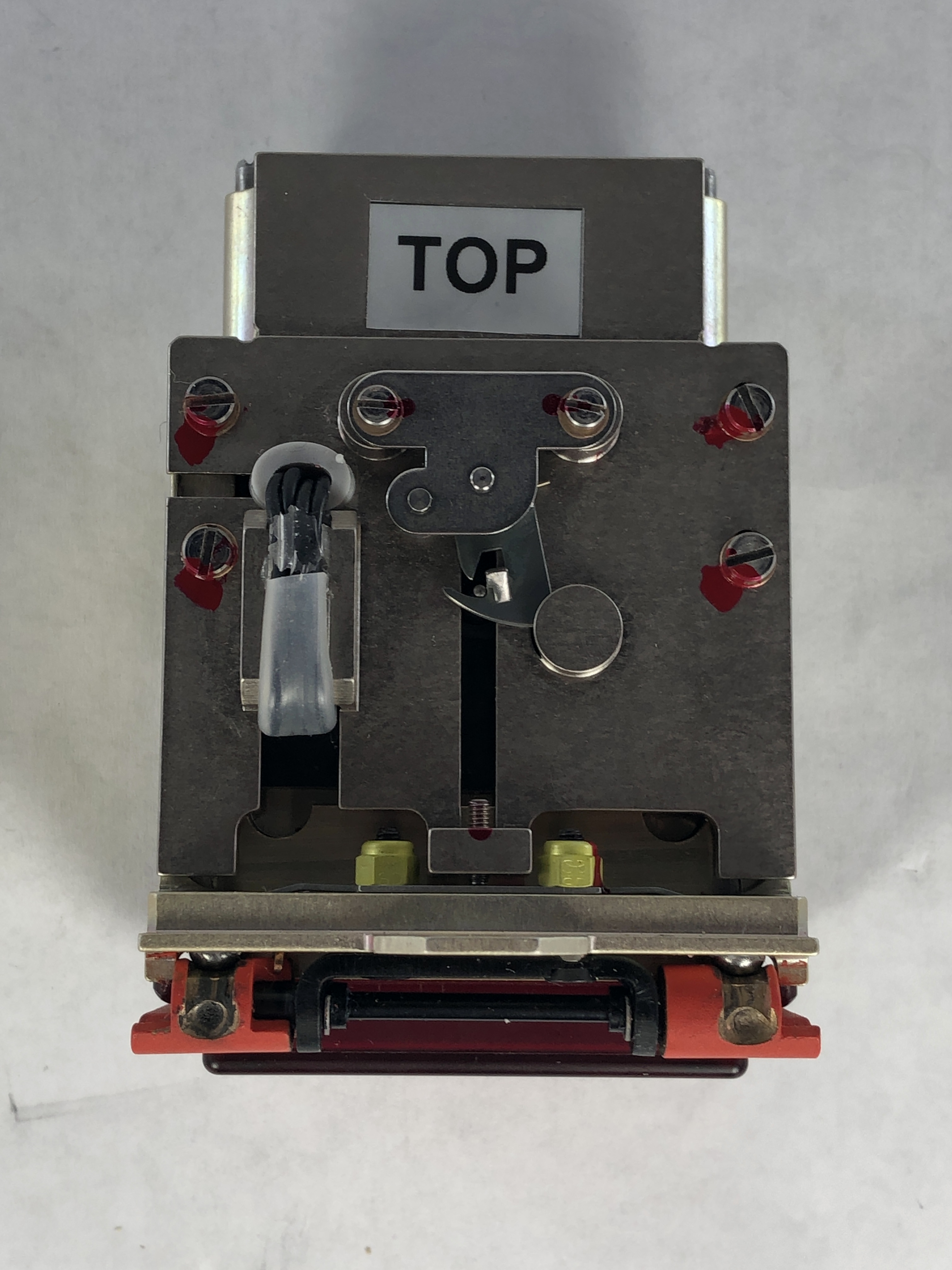 SV fire panel switch for A320 PN 334VZ01Y00 EXCHANGE ONLY – Flight ...