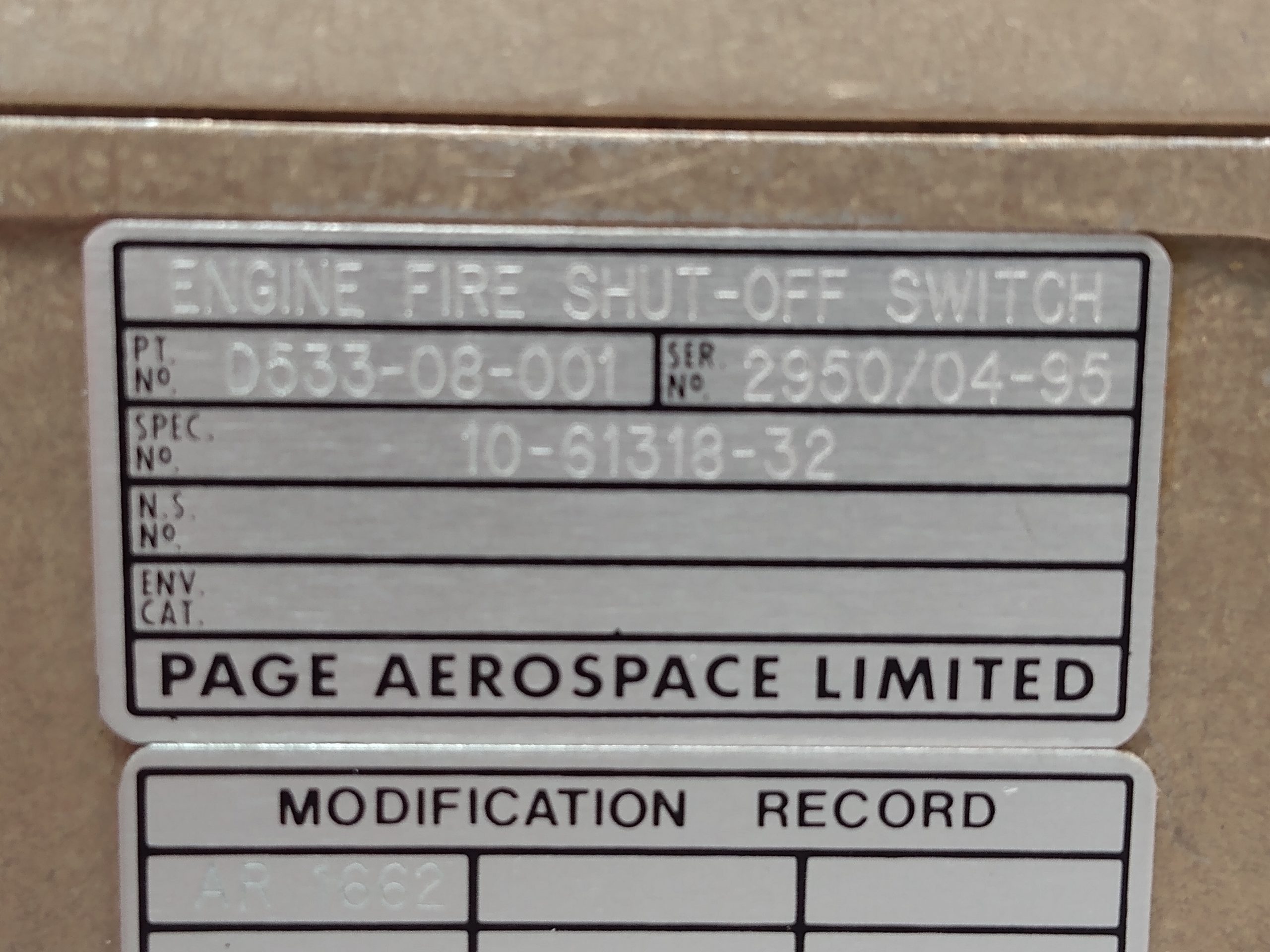 Engine Fire Shut-Off Switch PN D533-08-001 – Flight Simulator Components