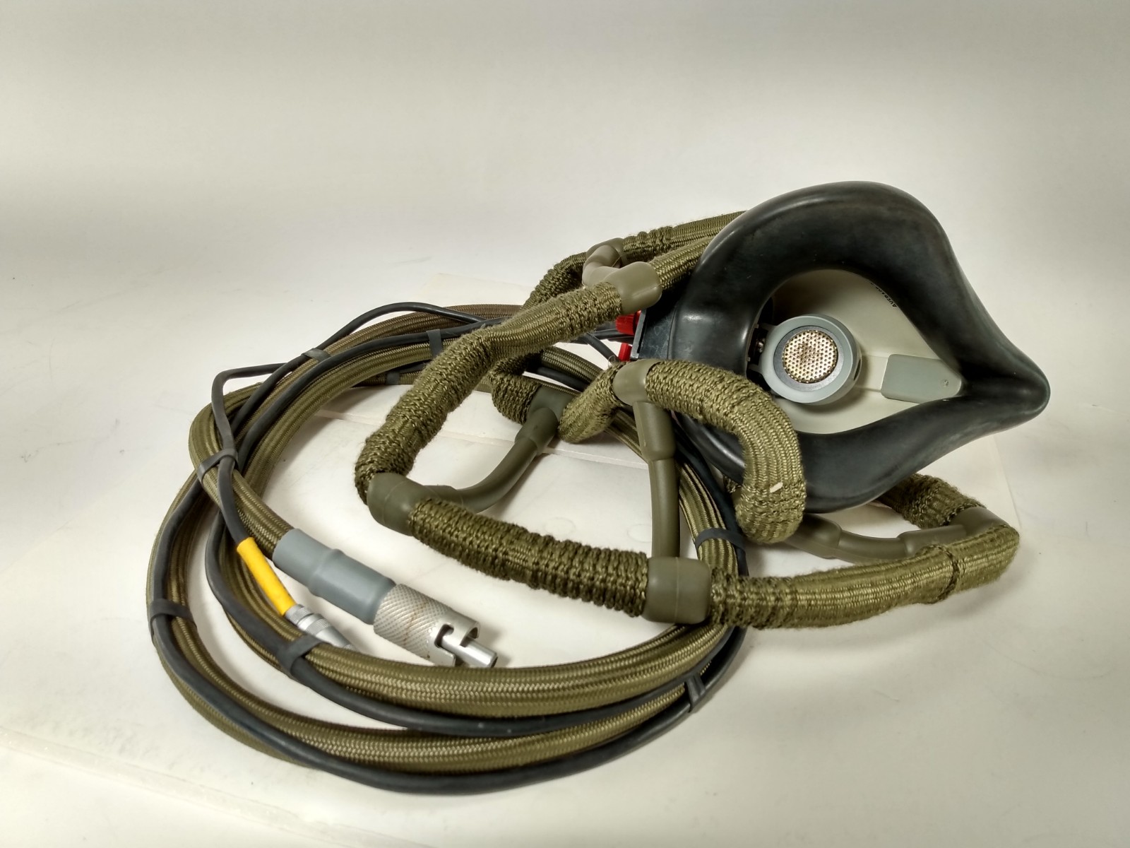 Boeing 737, 767 Mask, PN MC10-25-104 – Flight Simulator Components