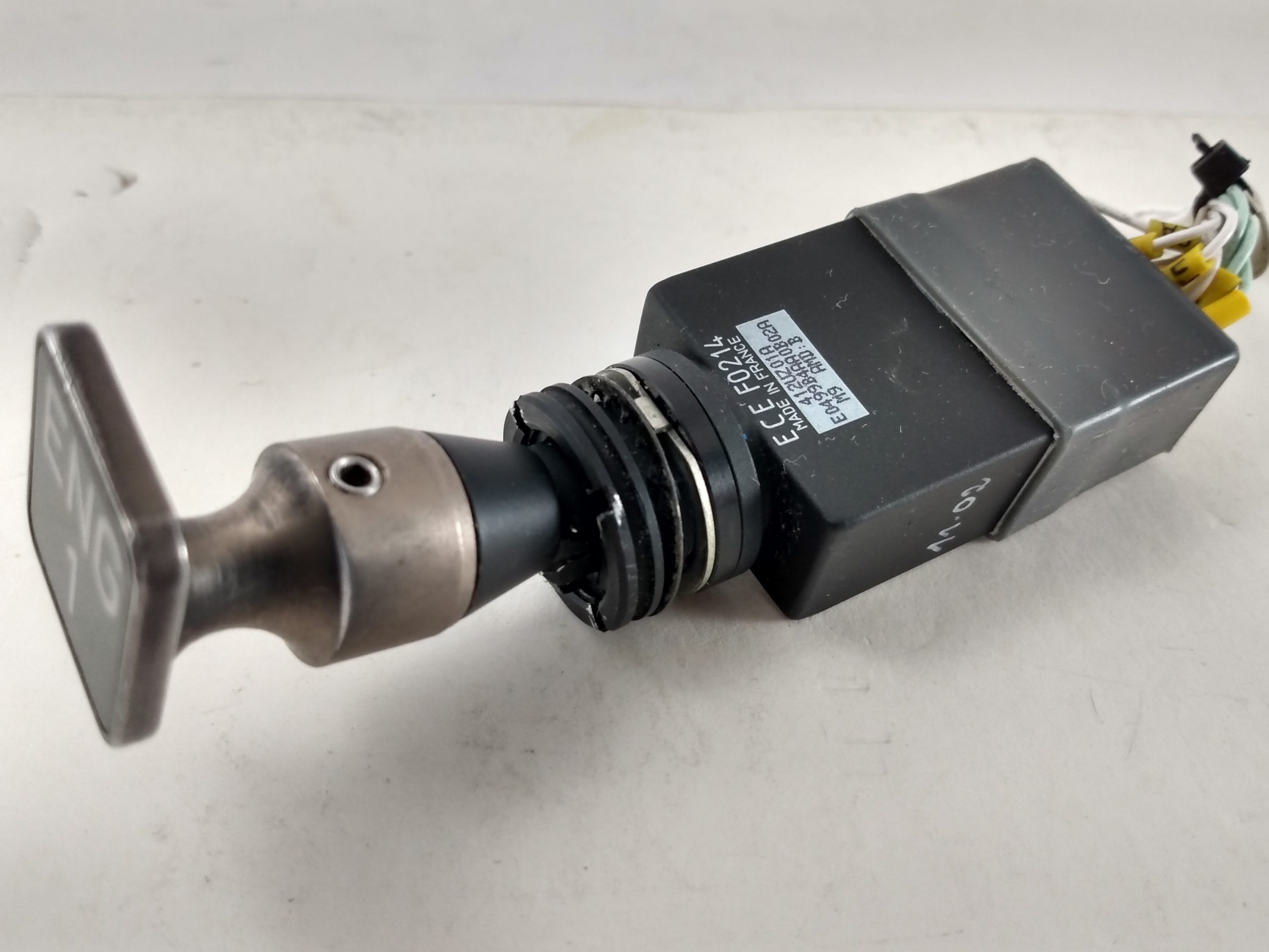 A320 Engine Start Switch Engine 1 – PN 412UZ01A, E0499B4AA0B02A ...