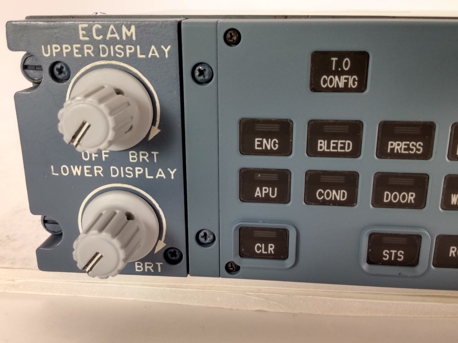 ECAM Panel PN LA2E90606HM0100 – Flight Simulator Components